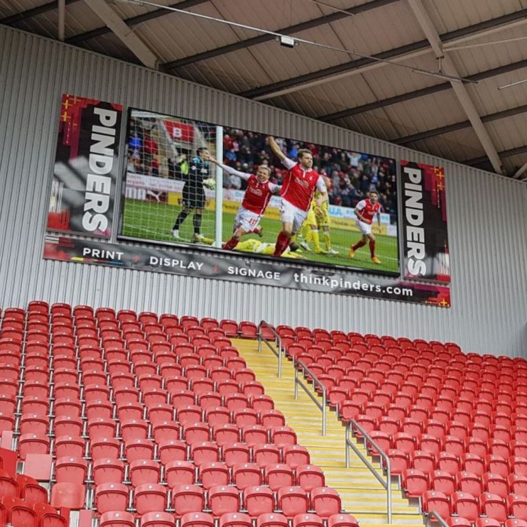 LED Outdoor TV Screens & Pub Garden TVs